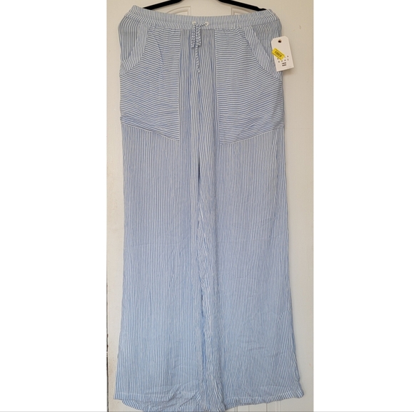 Billabong | Pants & Jumpsuits | Nwt Billabong Flowy Wideleg Pants ...